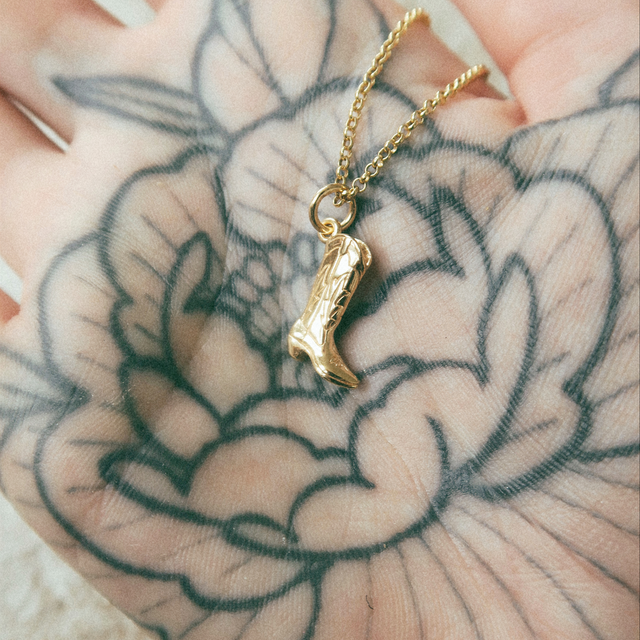 Scream Pretty – Neon Leo